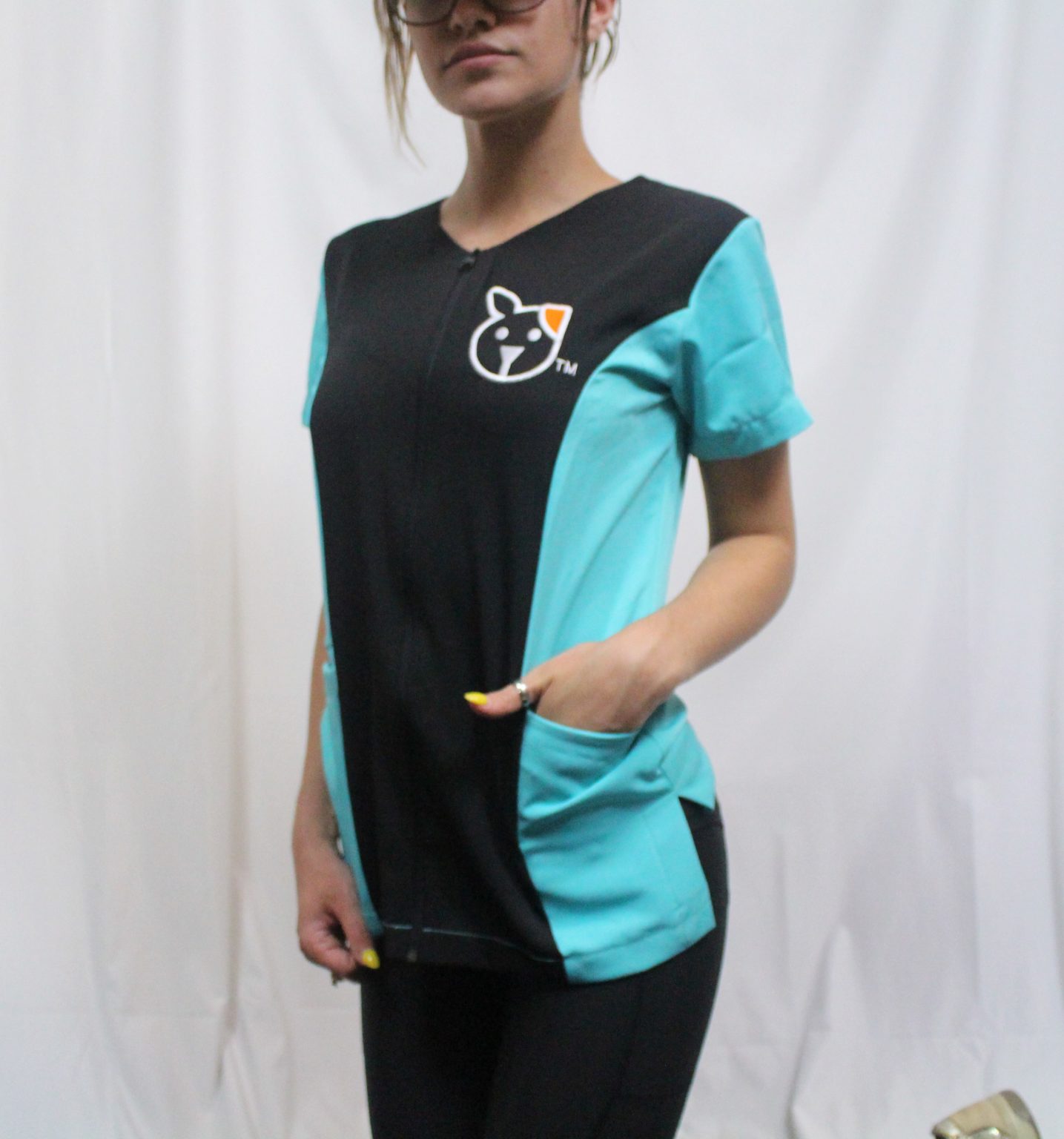 Colored Grooming Smocks - Loyalty Pet Products